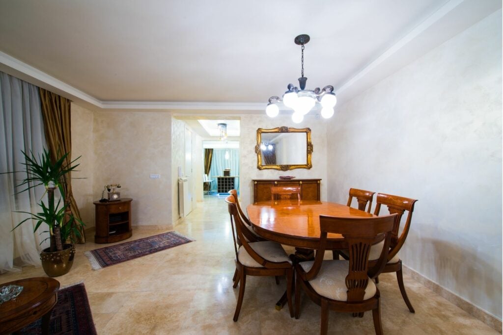 4 Easy Feng Shui Tips: A Guide For New Homeowners - Style Degree