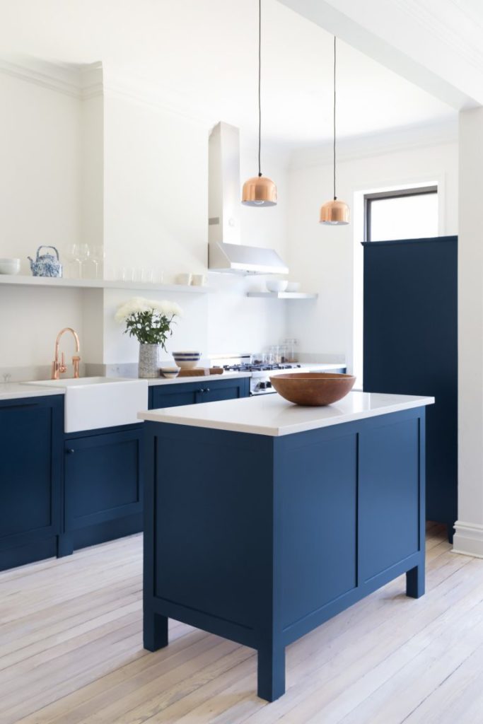 Blue Kitchen Island - StyleMag - Style Degree