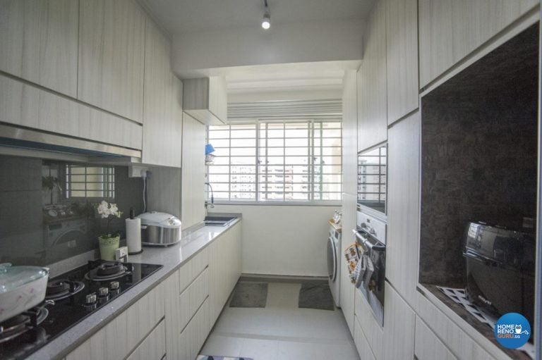 10 Best Ways To Maximise Space In Your HDB Service Yard - Style Degree