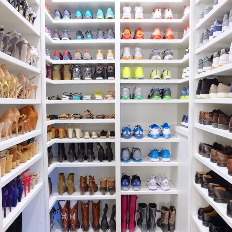 Walk-In Shoe Closet - StyleMag - Style Degree