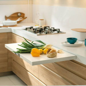 Pull-out kitchen countertop space - StyleMag - Style Degree
