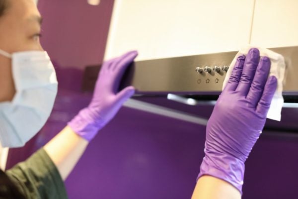 How To Effectively Clean Your Kitchen Exhaust Hood & Cooker Hobs ...