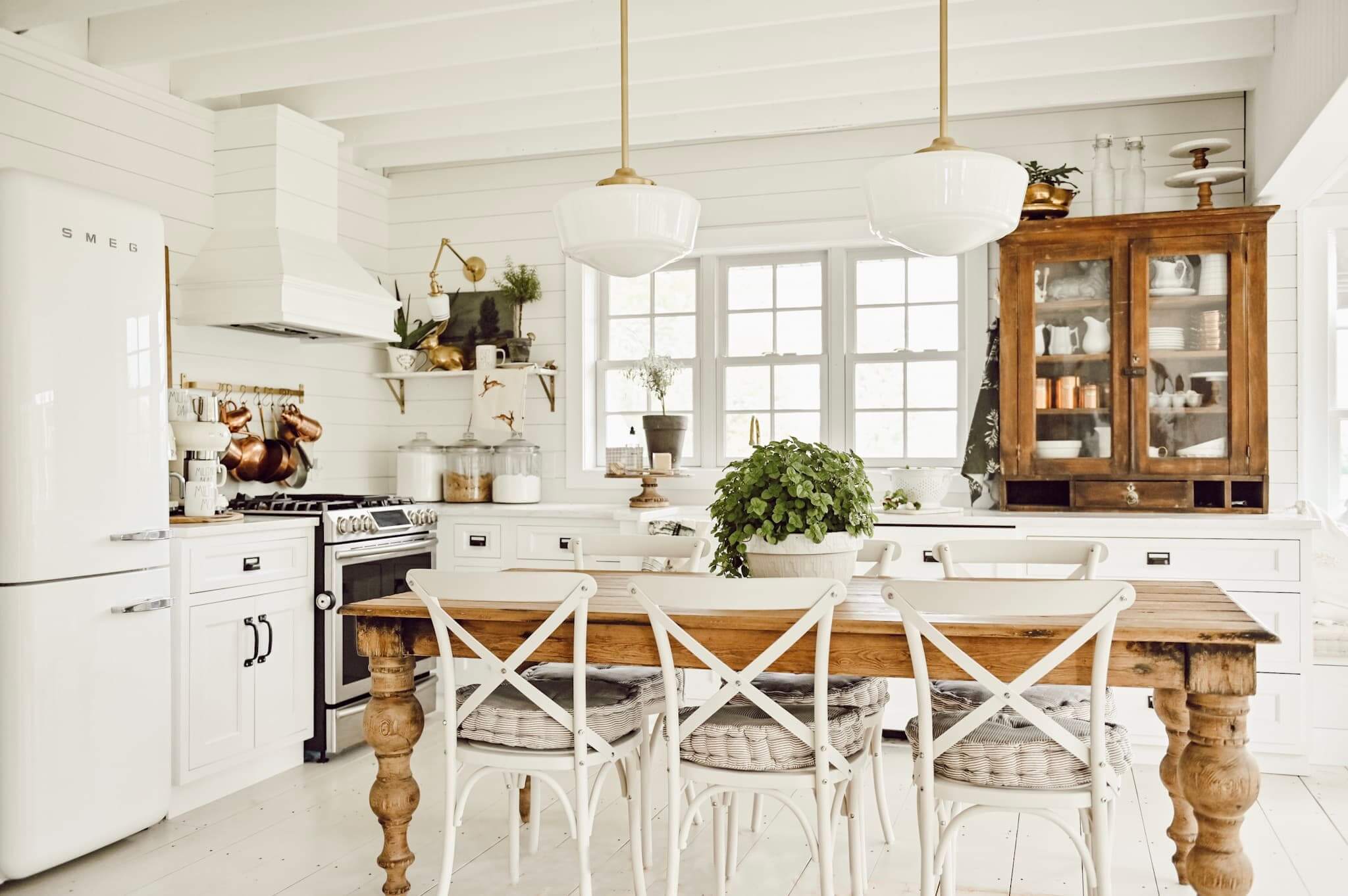 Swap kitchen island for dining table - StyleMag - Style Degree