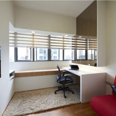 Bay window desk - StyleMag - Style Degree