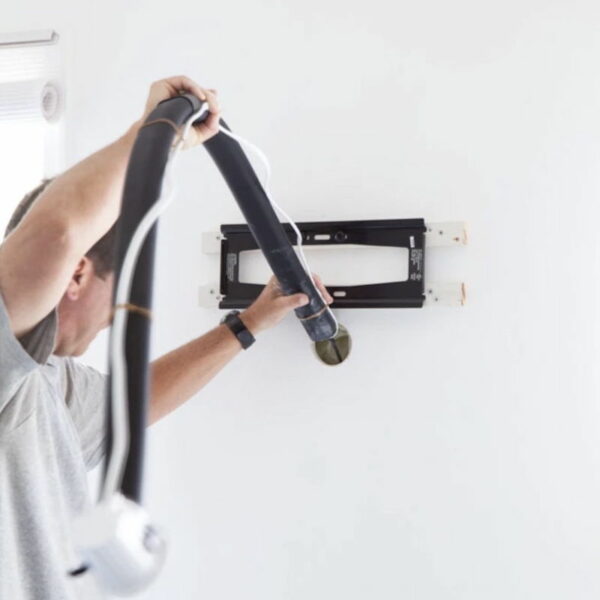 Use An In-Wall Power Cable Kit - StyleMag - Style Degree