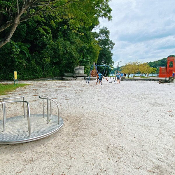 Playground At Labrador Park - Style Degree