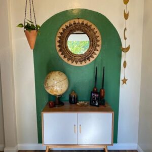 Green Colour Block Wall Arch In Entryway - StyleMag - Style Degree